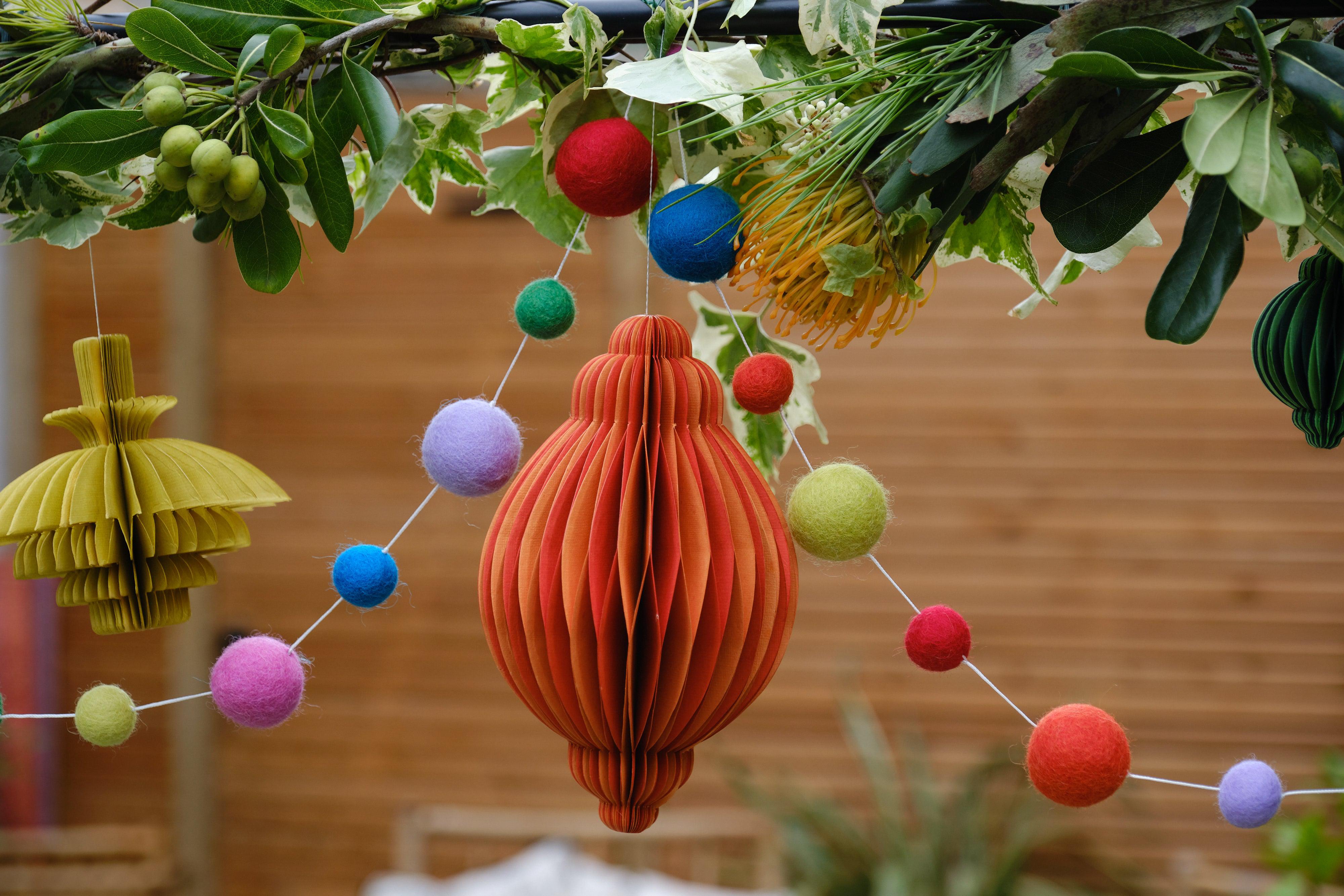 The Ultimate Guide to Sustainable Christmas Decorating – AARVEN